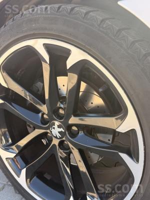 Balts Peugeot RCZ 2012 Rīga, ar dzinēja tilpumu 1.60 L un nobraukumu 211 tūkst. km par 7500 €, foto 18 vietnē AUTOMOTO.COM.LV