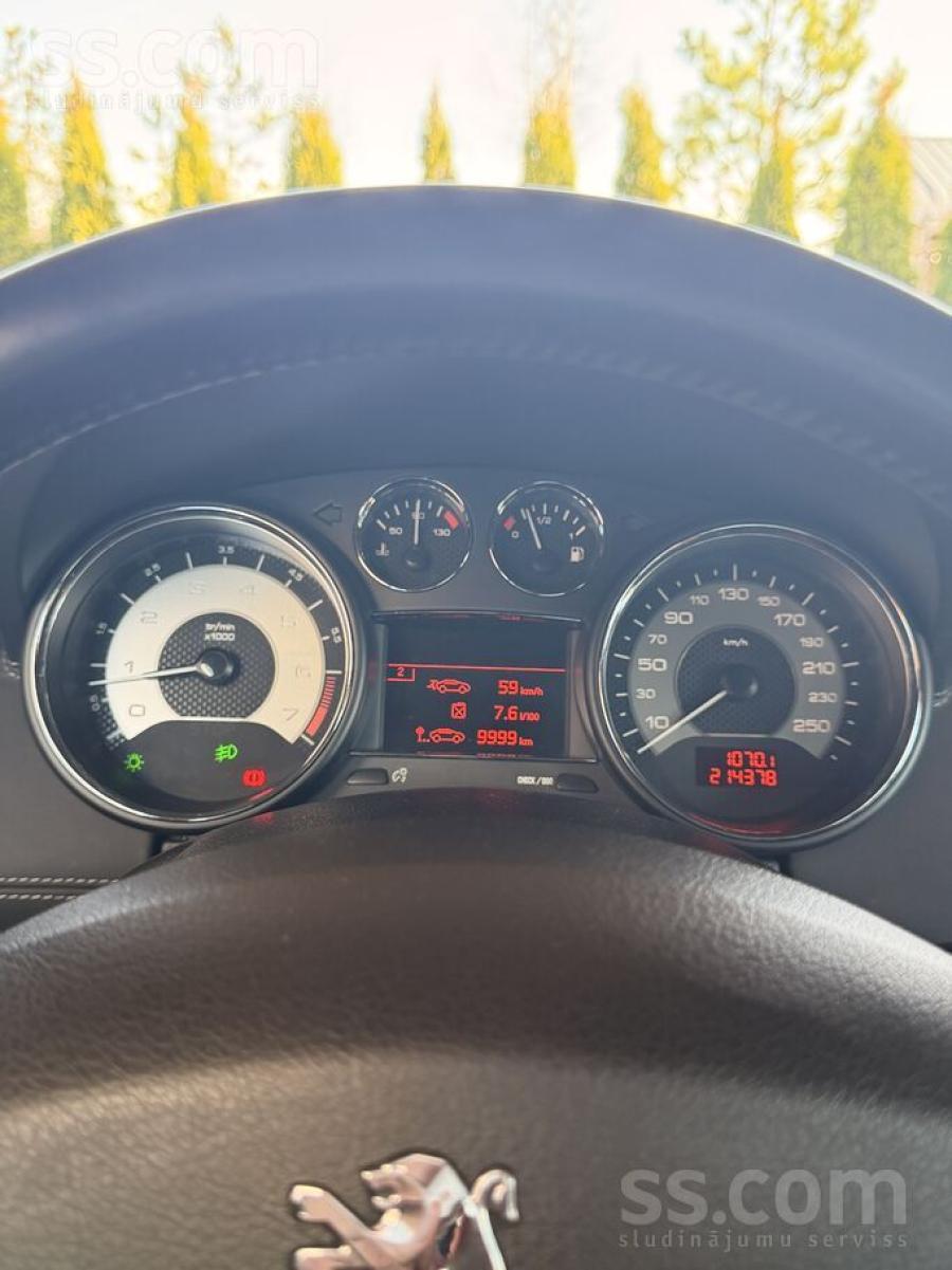 Balts Peugeot RCZ 2012 Rīga, ar dzinēja tilpumu 1.60 L un nobraukumu 211 tūkst. km par 7500 €, foto 26 vietnē AUTOMOTO.COM.LV