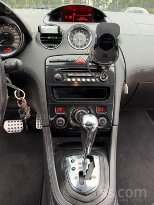Balts Peugeot RCZ 2012 Rīga, ar dzinēja tilpumu 1.60 L un nobraukumu 105 tūkst. km par 8500 €, foto 15 vietnē AUTOMOTO.COM.LV