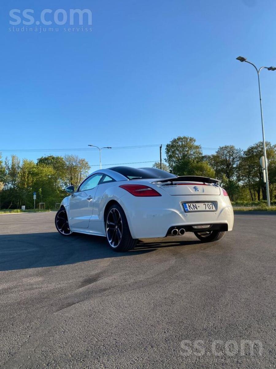 Balts Peugeot RCZ 2013 Rīga, ar dzinēja tilpumu 1.60 L un nobraukumu 132 tūkst. km par 8200 €, foto 3 vietnē AUTOMOTO.COM.LV