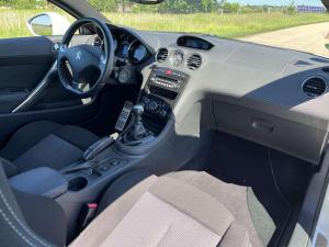 Balts Peugeot RCZ 2013 Panevēža, ar dzinēja tilpumu 1.60 L un nobraukumu 147 tūkst. km par 5850 €, foto 12 vietnē AUTOMOTO.COM.LV