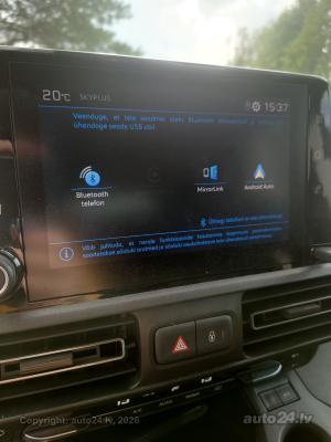 Melns Peugeot Rifter 2019 Rakvere, ar dzinēja tilpumu 1.50 L un nobraukumu 121 tūkst. km par 11600 €, foto 9 vietnē AUTOMOTO.COM.LV