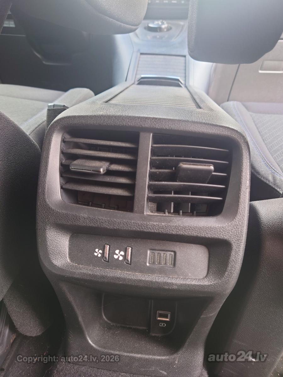 Melns Peugeot Rifter 2019 Rakvere, ar dzinēja tilpumu 1.50 L un nobraukumu 121 tūkst. km par 11600 €, foto 12 vietnē AUTOMOTO.COM.LV