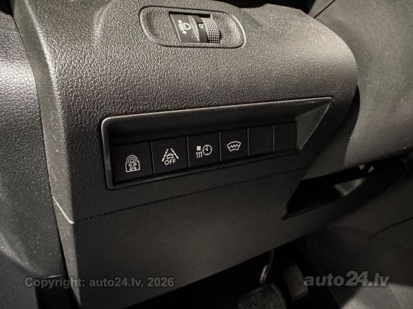 Черный Пежо Rifter 2020 в Таллин, объемом двигателя 1.50 л и пробегом 171 тыс. км за 16900 €, фото 10 на AUTOMOTO.COM.LV