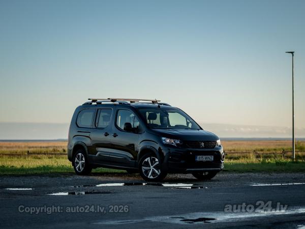 Black Peugeot Rifter 2020 in Tallinn, with an engine capacity of 1.50 L and mileage of 195 thousand km for 11990 €, photo 2 on AUTOMOTO.COM.LV