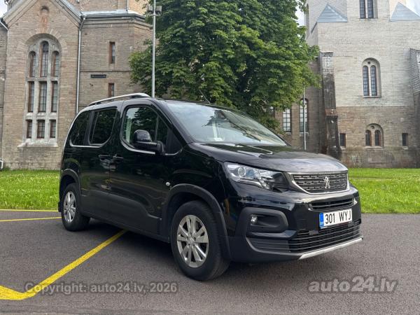 Black Peugeot Rifter 2020 in Narva-Joesuu, with an engine capacity of 1.50 L and mileage of 106 thousand km for 16600 €, photo 1 on AUTOMOTO.COM.LV