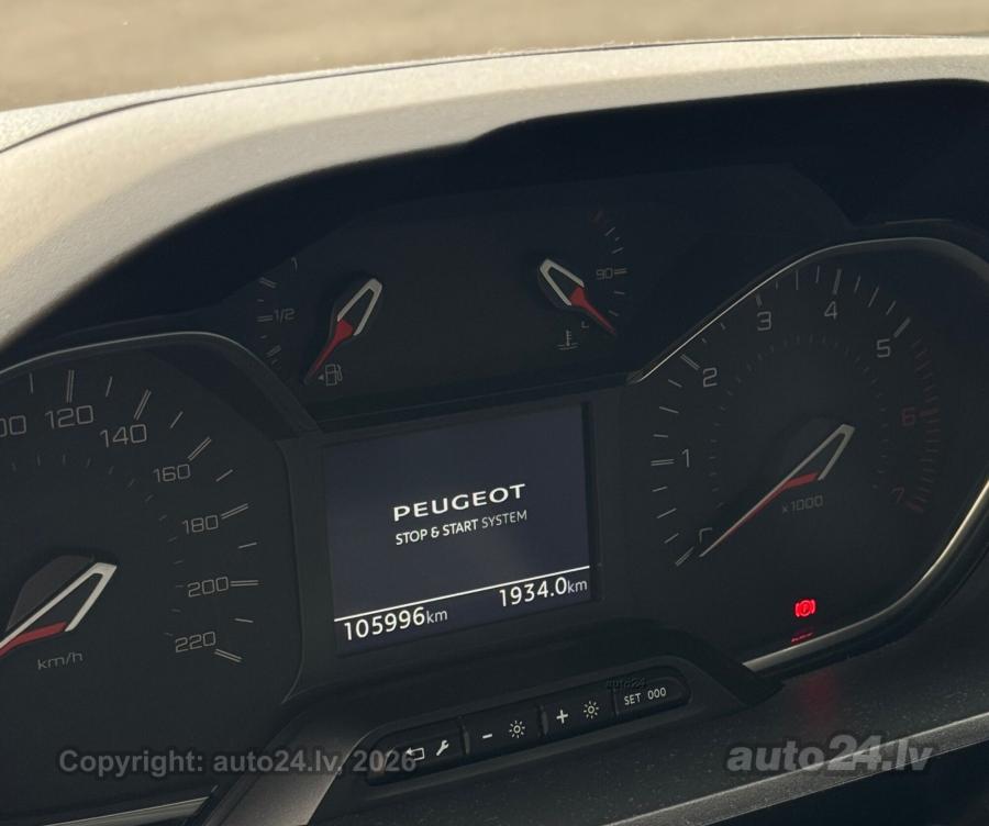 Black Peugeot Rifter 2020 in Narva-Joesuu, with an engine capacity of 1.50 L and mileage of 106 thousand km for 16600 €, photo 13 on AUTOMOTO.COM.LV