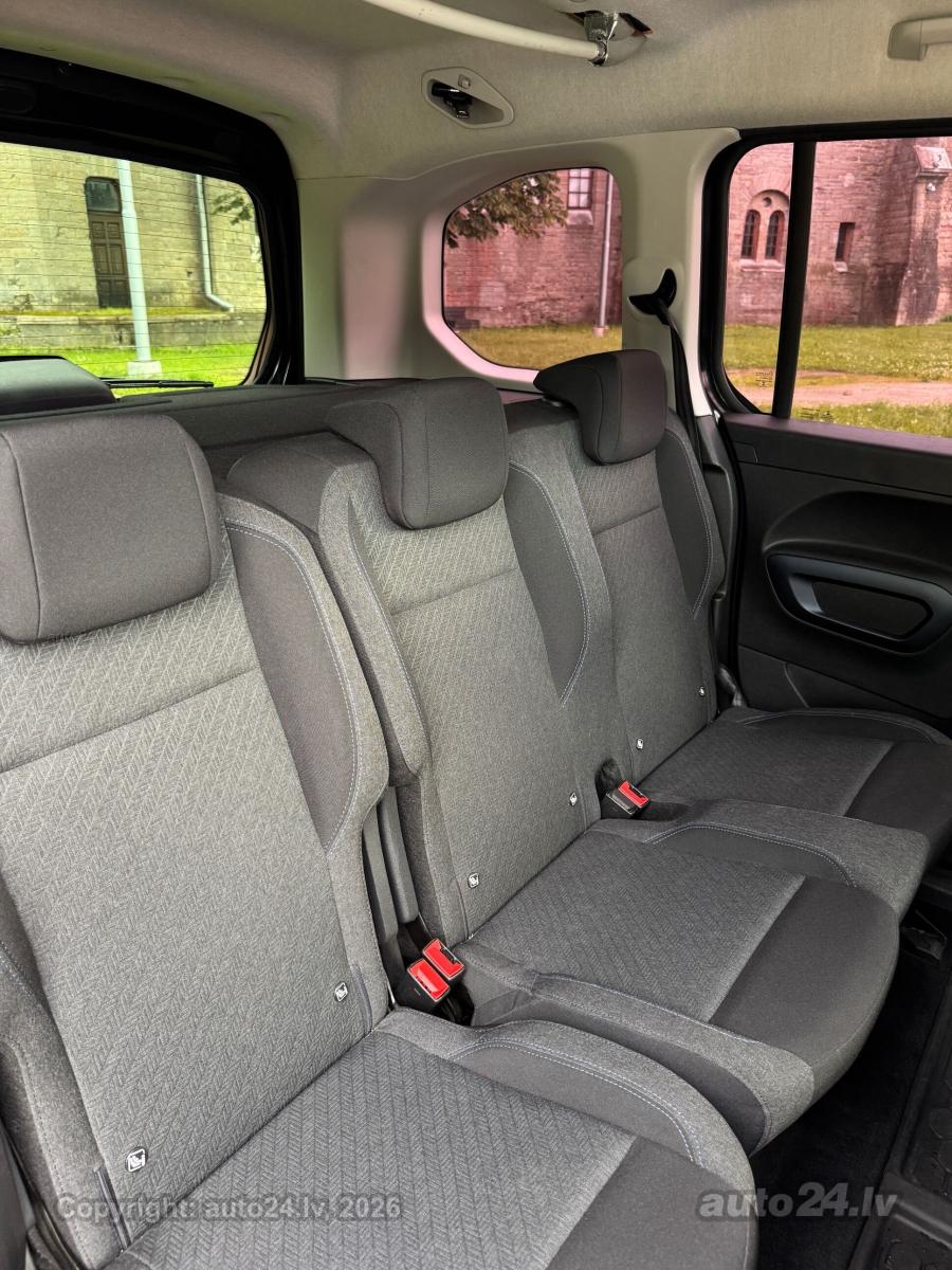 Black Peugeot Rifter 2020 in Narva-Joesuu, with an engine capacity of 1.50 L and mileage of 106 thousand km for 16600 €, photo 17 on AUTOMOTO.COM.LV