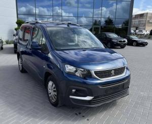 Zils Peugeot Rifter 2019 Telšiai, ar dzinēja tilpumu 1.50 L un nobraukumu 244 tūkst. km par 9290 €, foto  vietnē AUTOMOTO.COM.LV