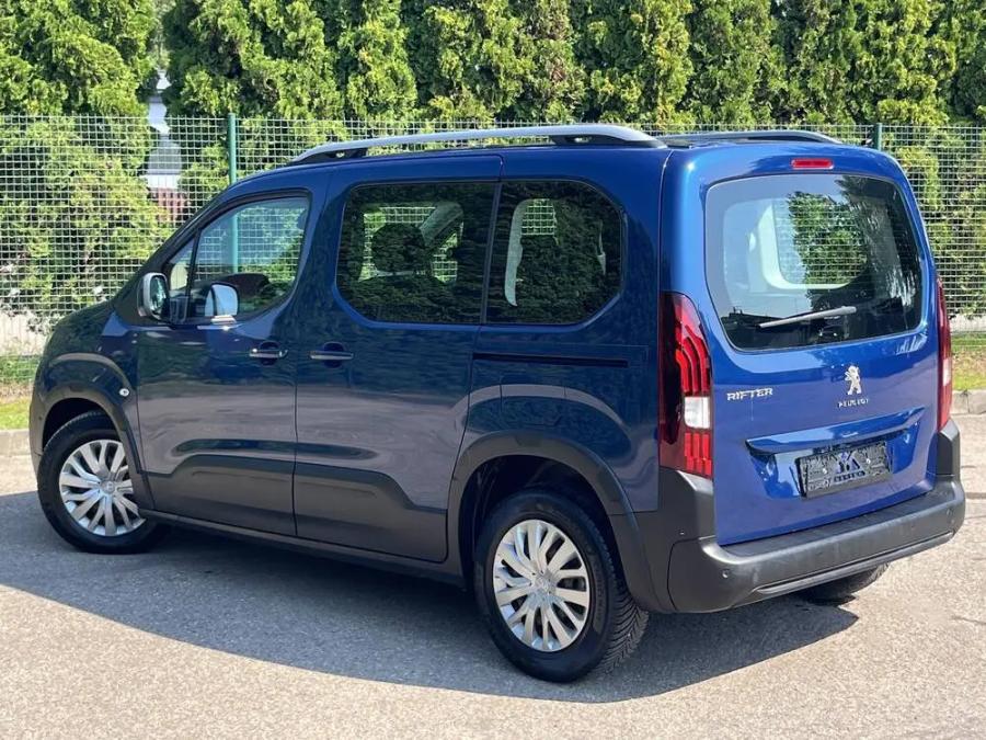 Zils Peugeot Rifter 2019 Jelgava, ar dzinēja tilpumu 1.20 L un nobraukumu 149 tūkst. km par 7990 €, foto 6 vietnē AUTOMOTO.COM.LV