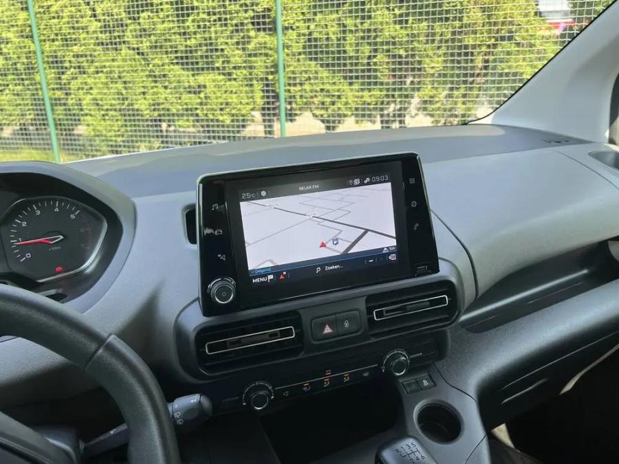 Zils Peugeot Rifter 2019 Jelgava, ar dzinēja tilpumu 1.20 L un nobraukumu 149 tūkst. km par 7990 €, foto 14 vietnē AUTOMOTO.COM.LV