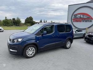 Zils Peugeot Rifter 2019 Telšiai, ar dzinēja tilpumu 1.50 L un nobraukumu 244 tūkst. km par 9300 €, foto 3 vietnē AUTOMOTO.COM.LV