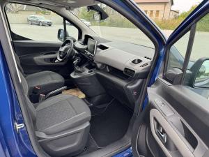Zils Peugeot Rifter 2019 Telšiai, ar dzinēja tilpumu 1.50 L un nobraukumu 244 tūkst. km par 9300 €, foto 22 vietnē AUTOMOTO.COM.LV