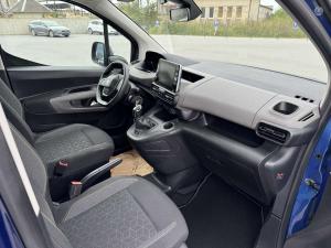 Zils Peugeot Rifter 2019 Telšiai, ar dzinēja tilpumu 1.50 L un nobraukumu 244 tūkst. km par 9300 €, foto 23 vietnē AUTOMOTO.COM.LV