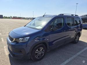 Zils Peugeot Rifter 2022 Viļņa, ar dzinēja tilpumu 1.20 L un nobraukumu 194 tūkst. km par 11800 €, foto 7 vietnē AUTOMOTO.COM.LV