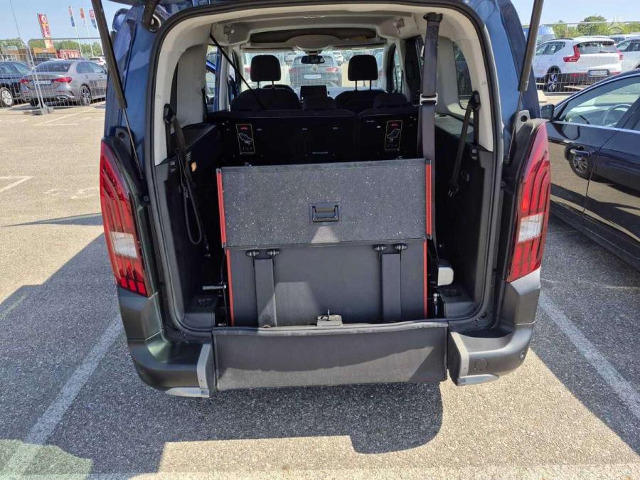 Zils Peugeot Rifter 2022 Viļņa, ar dzinēja tilpumu 1.20 L un nobraukumu 194 tūkst. km par 11800 €, foto 12 vietnē AUTOMOTO.COM.LV