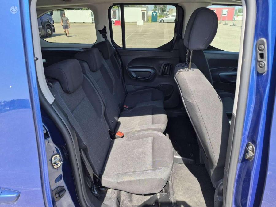 Zils Peugeot Rifter 2022 Viļņa, ar dzinēja tilpumu 1.20 L un nobraukumu 194 tūkst. km par 11800 €, foto 14 vietnē AUTOMOTO.COM.LV