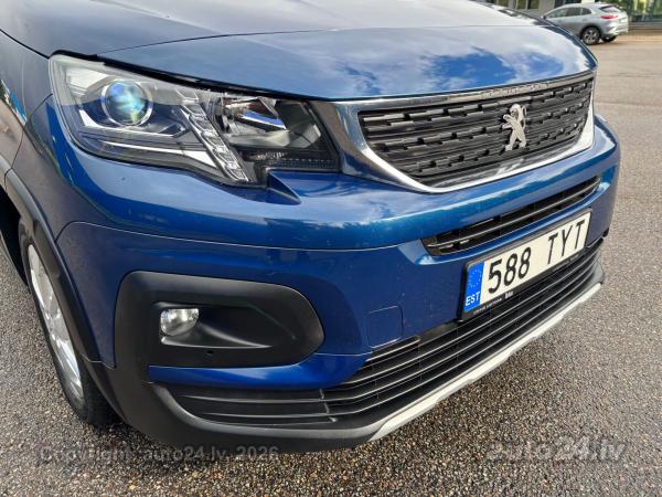 Peugeot Rifter 2018 Paide vietnÄ Zils Peugeot Rifter 2018 Paide, ar dzinÄja tilpumu 1.50 L un nobraukumu 98 tÅ«kst. km par 14490 ā¬, foto 8 vietnÄ AUTOMOTO.COM.LV