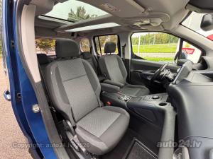 Zils Peugeot Rifter 2018 Paide, ar dzinēja tilpumu 1.50 L un nobraukumu 98 tūkst. km par 14490 €, foto 11 vietnē AUTOMOTO.COM.LV