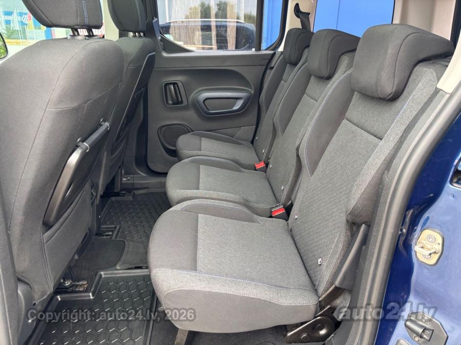 Zils Peugeot Rifter 2018 Paide, ar dzinēja tilpumu 1.50 L un nobraukumu 98 tūkst. km par 14490 €, foto 15 vietnē AUTOMOTO.COM.LV