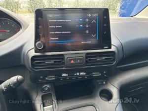 Zils Peugeot Rifter 2018 Paide, ar dzinēja tilpumu 1.50 L un nobraukumu 98 tūkst. km par 14490 €, foto 17 vietnē AUTOMOTO.COM.LV
