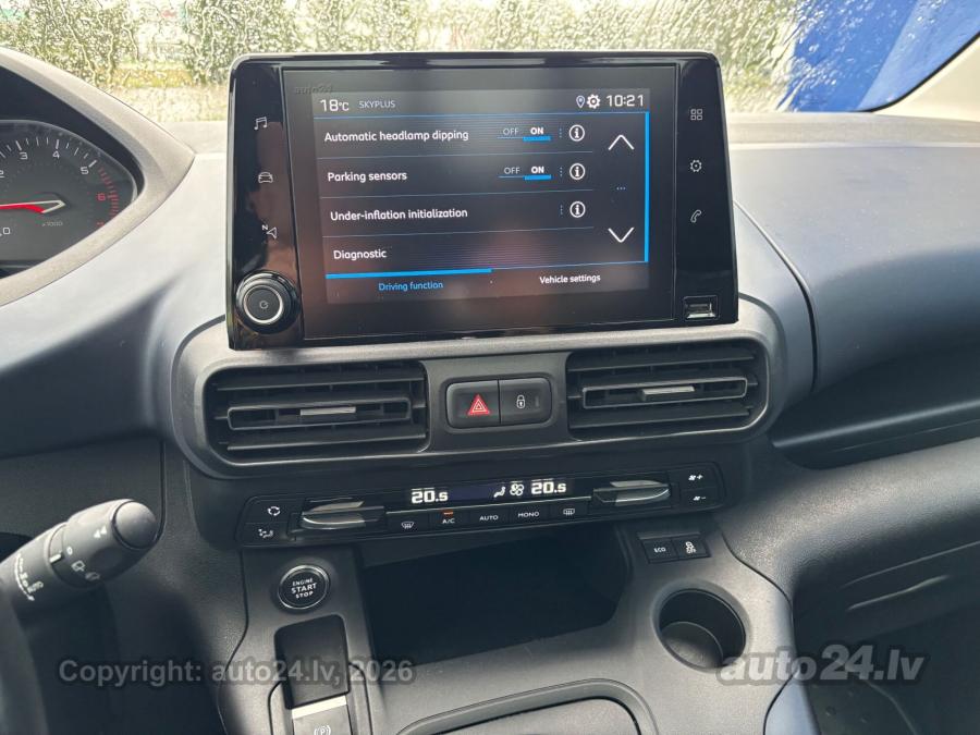 Zils Peugeot Rifter 2018 Paide, ar dzinēja tilpumu 1.50 L un nobraukumu 98 tūkst. km par 14490 €, foto 17 vietnē AUTOMOTO.COM.LV