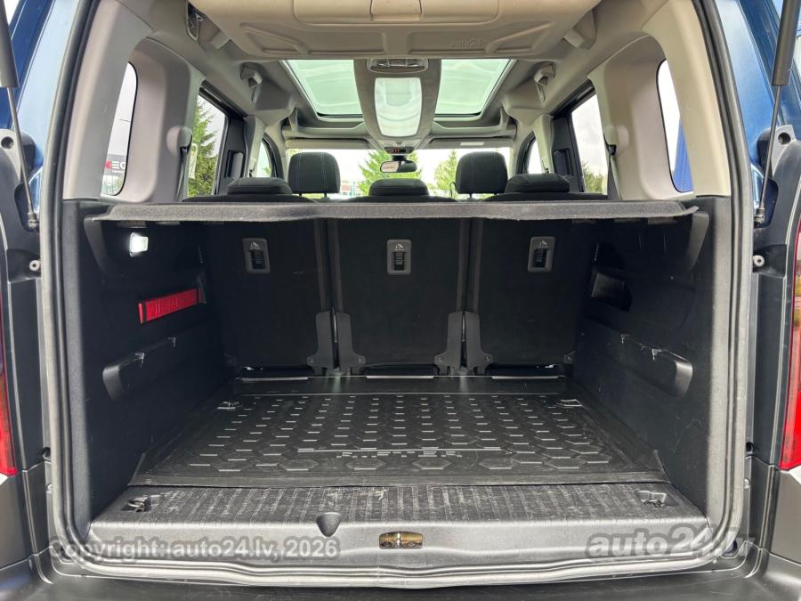 Zils Peugeot Rifter 2018 Paide, ar dzinēja tilpumu 1.50 L un nobraukumu 98 tūkst. km par 14490 €, foto 25 vietnē AUTOMOTO.COM.LV