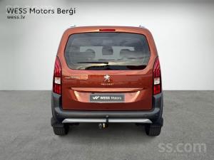 Brūns Peugeot Rifter 2020 Rīga, ar dzinēja tilpumu 1.50 L un nobraukumu 140 tūkst. km par 16990 €, foto 4 vietnē AUTOMOTO.COM.LV