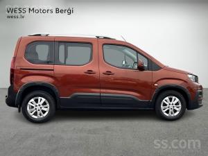 Brūns Peugeot Rifter 2020 Rīga, ar dzinēja tilpumu 1.50 L un nobraukumu 140 tūkst. km par 16990 €, foto 29 vietnē AUTOMOTO.COM.LV