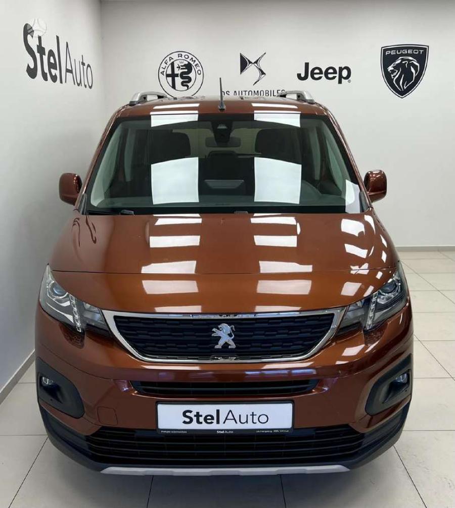 Brūns Peugeot Rifter 2020 Viļņa, ar dzinēja tilpumu 1.50 L un nobraukumu 139 tūkst. km par 16500 €, foto 3 vietnē AUTOMOTO.COM.LV