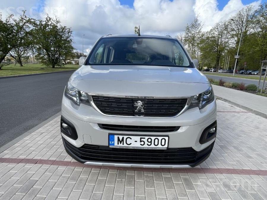 Brūns Peugeot Rifter 2019 Rīga, ar dzinēja tilpumu 1.50 L un nobraukumu 238 tūkst. km par 34900 €, foto 7 vietnē AUTOMOTO.COM.LV