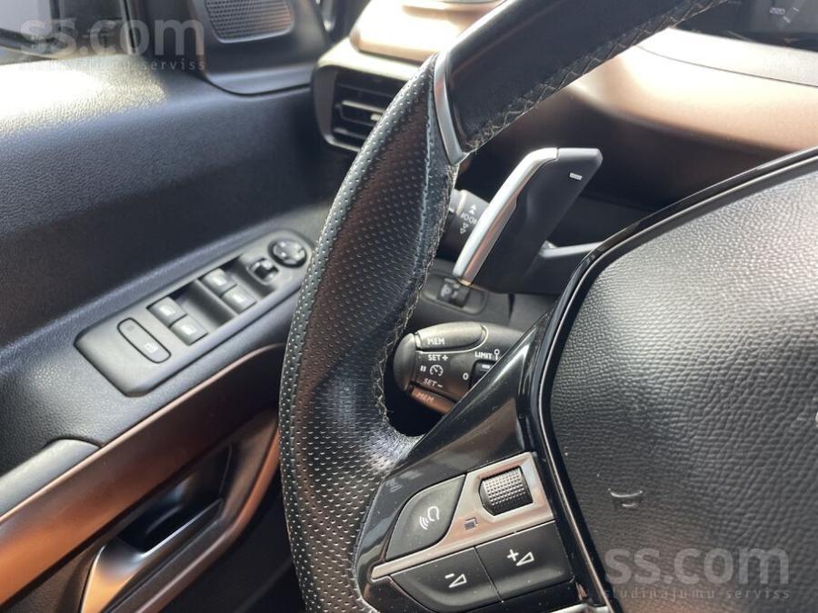 Brown Peugeot Rifter 2020 in Talsi, with an engine capacity of 1.20 L and mileage of 227 thousand km for 10900 €, photo 16 on AUTOMOTO.COM.LV