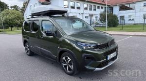 Зеленый Пежо Rifter 2025 в Огре, объемом двигателя 1.50 л и пробегом 46 тыс. км за 29500 €, фото 3 на AUTOMOTO.COM.LV
