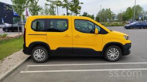 Pelēks Peugeot Rifter 2021 Rīga, ar dzinēja tilpumu 1.50 L un nobraukumu 98 tūkst. km par 9500 €, foto 7 vietnē AUTOMOTO.COM.LV