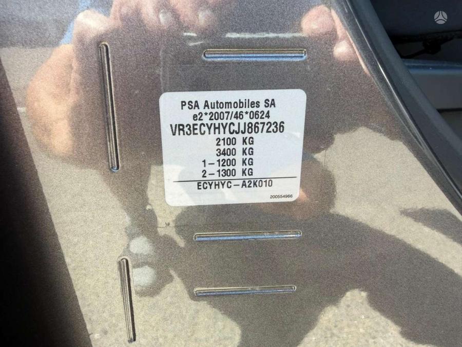 Grey Peugeot Rifter 2019 in Raseiniai, with an engine capacity of 1.50 L and mileage of 149 thousand km for 8300 €, photo 13 on AUTOMOTO.COM.LV