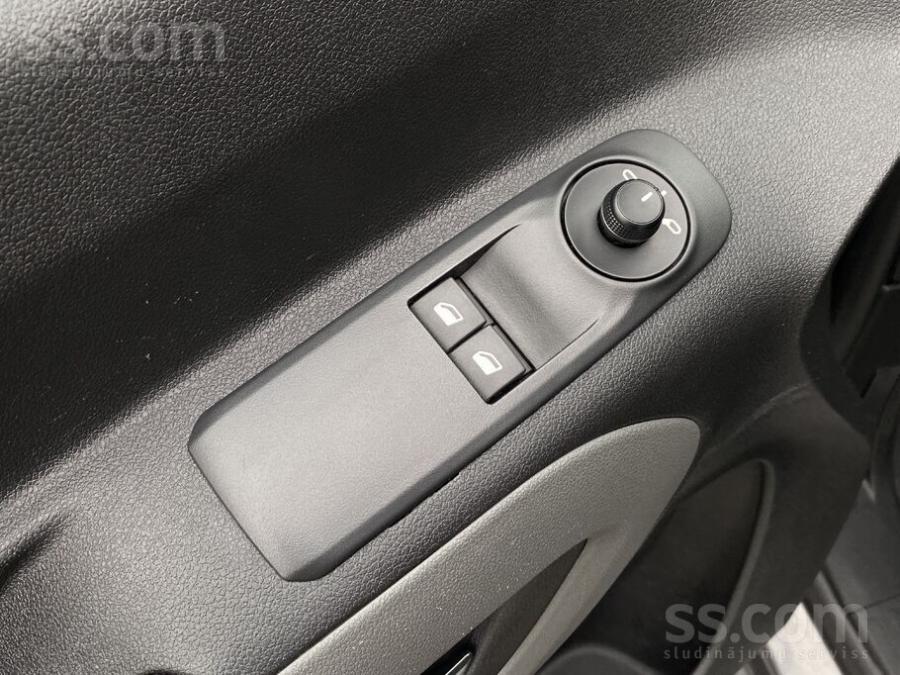 Grey Peugeot Rifter 2019 in Daugavpils, with an engine capacity of 1.20 L and mileage of 0 thousand km for 10990 €, photo 9 on AUTOMOTO.COM.LV