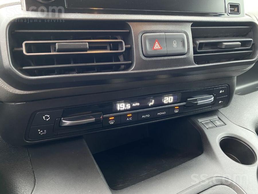 Grey Peugeot Rifter 2019 in Daugavpils, with an engine capacity of 1.20 L and mileage of 0 thousand km for 10990 €, photo 18 on AUTOMOTO.COM.LV