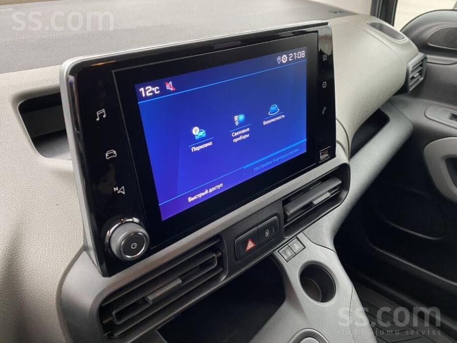 Grey Peugeot Rifter 2019 in Daugavpils, with an engine capacity of 1.20 L and mileage of 0 thousand km for 10990 €, photo 19 on AUTOMOTO.COM.LV