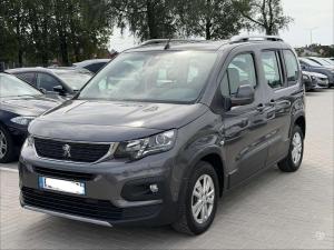Pelēks Peugeot Rifter 2019 Tauragė, ar dzinēja tilpumu 1.20 L un nobraukumu 195 tūkst. km par 7500 €, foto  vietnē AUTOMOTO.COM.LV