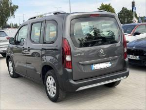 Pelēks Peugeot Rifter 2019 Tauragė, ar dzinēja tilpumu 1.20 L un nobraukumu 195 tūkst. km par 7500 €, foto 5 vietnē AUTOMOTO.COM.LV