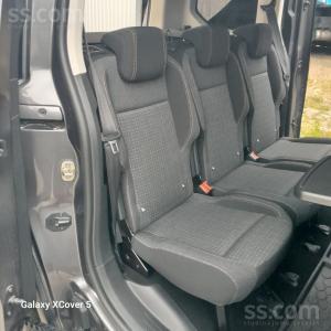 Grey Peugeot Rifter 2019 in Limbazi, with an engine capacity of 1.50 L and mileage of 146 thousand km for 13900 €, photo 12 on AUTOMOTO.COM.LV