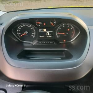 Grey Peugeot Rifter 2019 in Limbazi, with an engine capacity of 1.50 L and mileage of 146 thousand km for 13900 €, photo 15 on AUTOMOTO.COM.LV