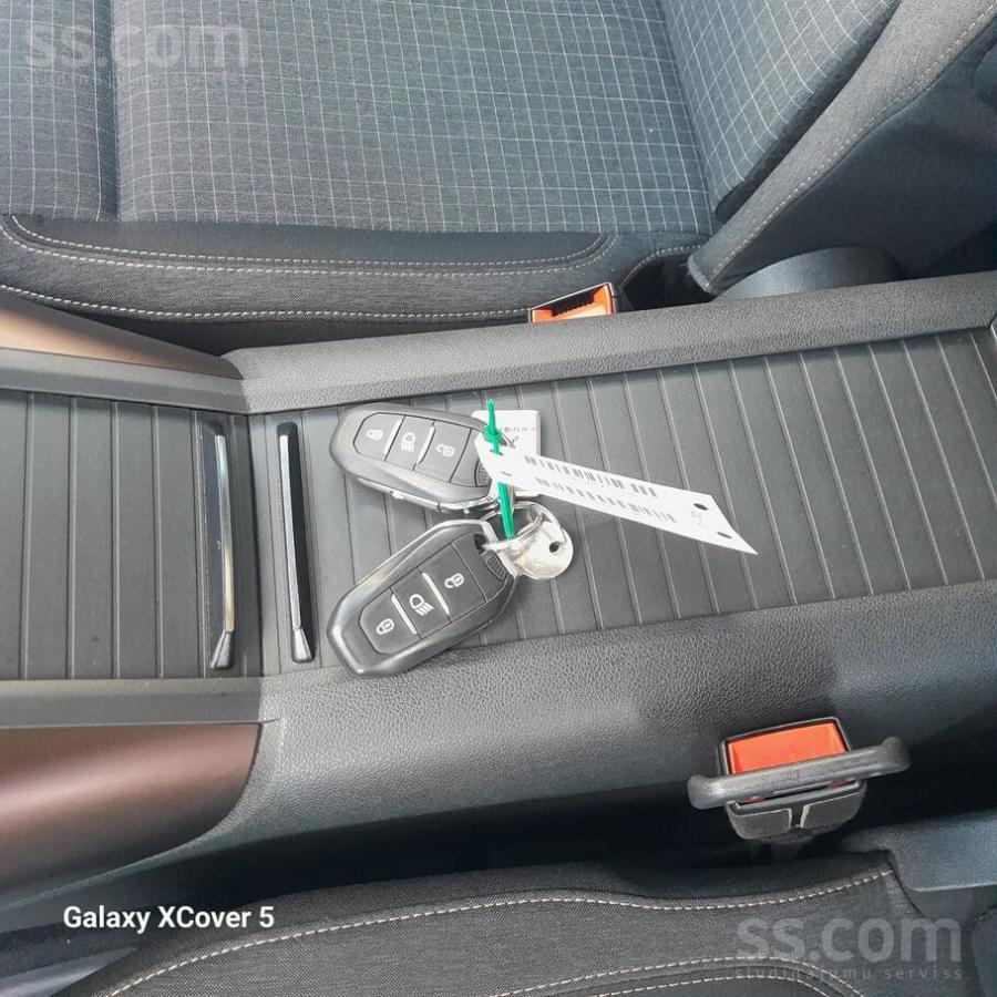 Grey Peugeot Rifter 2019 in Limbazi, with an engine capacity of 1.50 L and mileage of 146 thousand km for 13900 €, photo 26 on AUTOMOTO.COM.LV