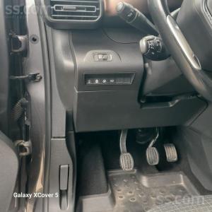 Grey Peugeot Rifter 2019 in Limbazi, with an engine capacity of 1.50 L and mileage of 146 thousand km for 13900 €, photo 27 on AUTOMOTO.COM.LV