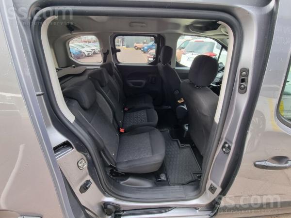 Grey Peugeot Rifter 2020 in Riga, with an engine capacity of 1.50 L and mileage of 120 thousand km for 10800 €, photo 6 on AUTOMOTO.COM.LV