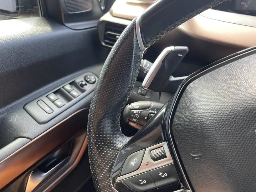 Grey Peugeot Rifter 2020 in Talsi, with an engine capacity of 1.20 L and mileage of 227 thousand km for 9800 €, photo 16 on AUTOMOTO.COM.LV