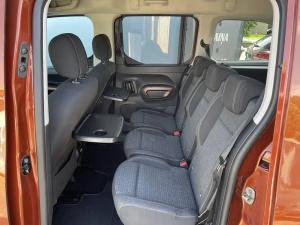 Grey Peugeot Rifter 2020 in Talsi, with an engine capacity of 1.20 L and mileage of 227 thousand km for 9800 €, photo 27 on AUTOMOTO.COM.LV
