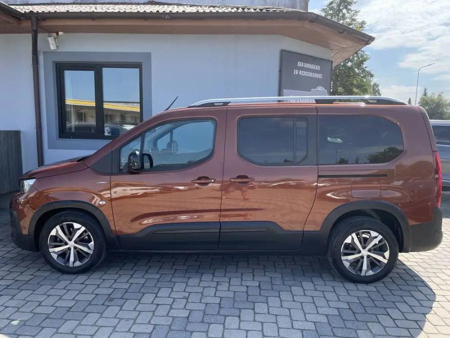 Grey Peugeot Rifter 2020 in Talsi, with an engine capacity of 1.20 L and mileage of 227 thousand km for 9800 €, photo 33 on AUTOMOTO.COM.LV