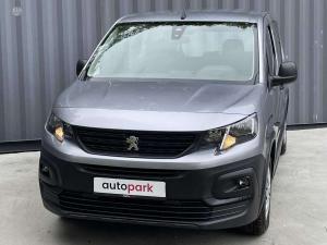 Grey Peugeot Rifter 2020 in Vilnius, with an engine capacity of 1.50 L and mileage of 114 thousand km for 9900 €, photo 4 on AUTOMOTO.COM.LV