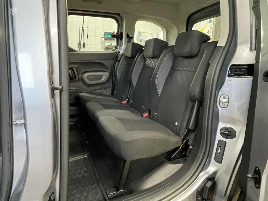 Grey Peugeot Rifter 2020 in Vilnius, with an engine capacity of 1.50 L and mileage of 114 thousand km for 9900 €, photo 10 on AUTOMOTO.COM.LV